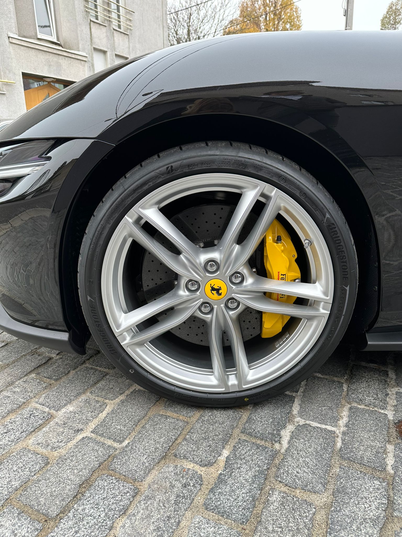 FERRARI ROMA | Click Motors